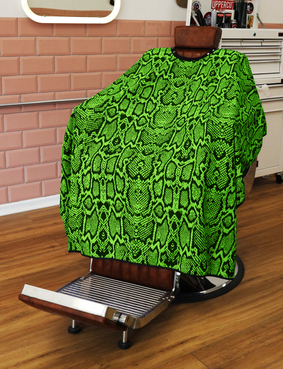 GREEN SNAKE CAPE – Cape Gang
